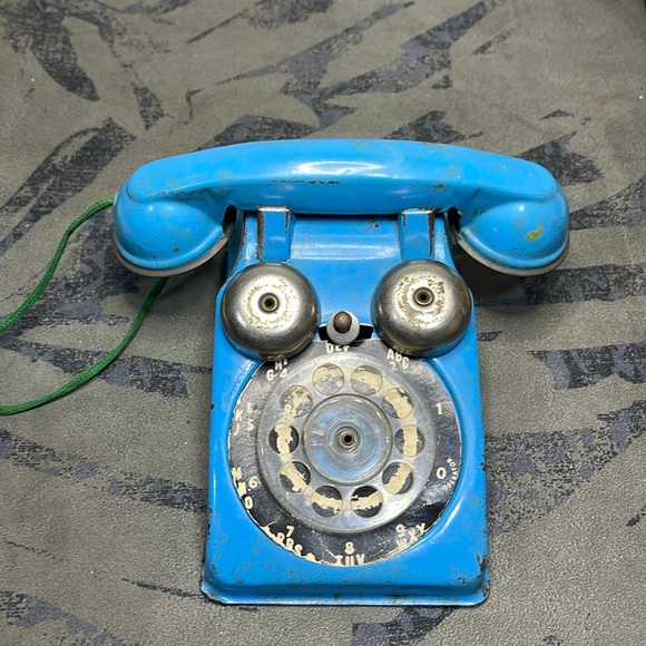 Toys | Vintage Tin Toy Rotary Phone | Poshmark